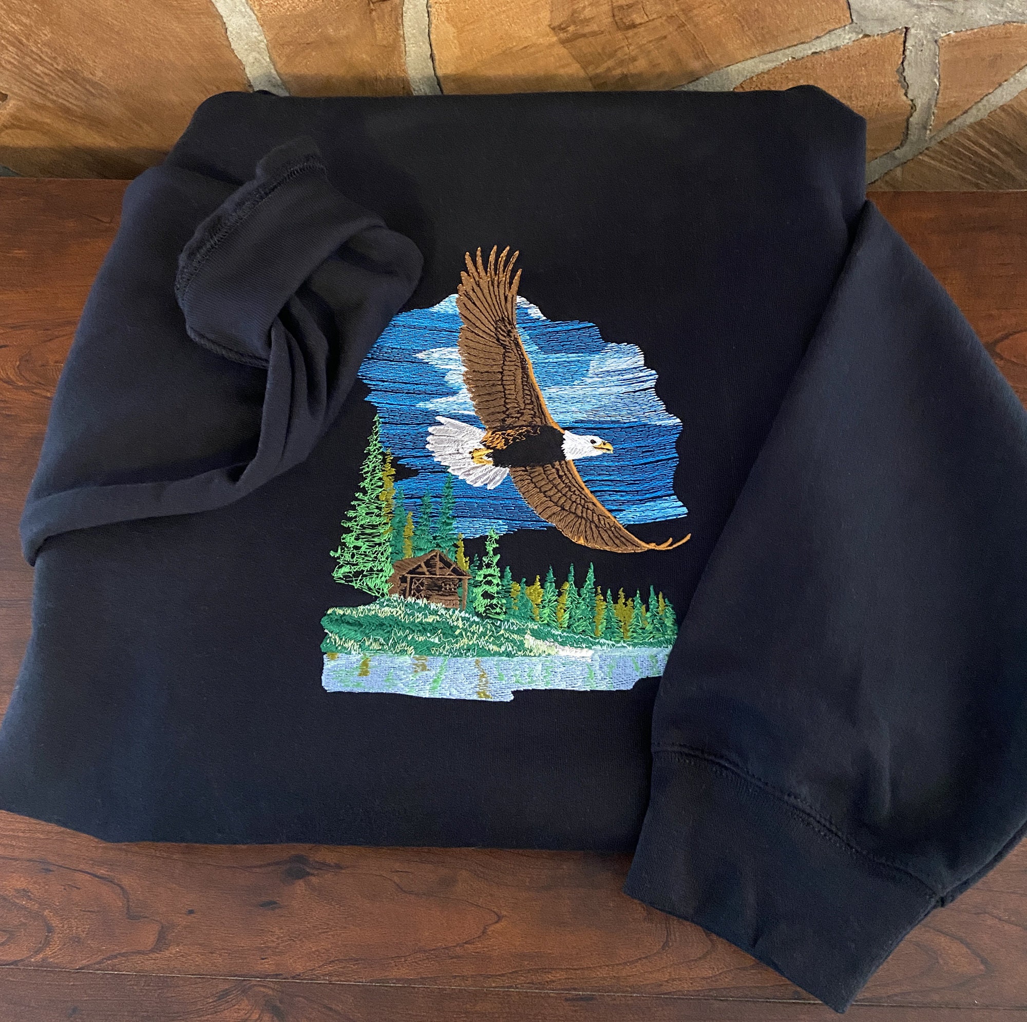 Embroidered American Bald Eagle Hoodie Sweatshirt - A Symbol of Freedom ...