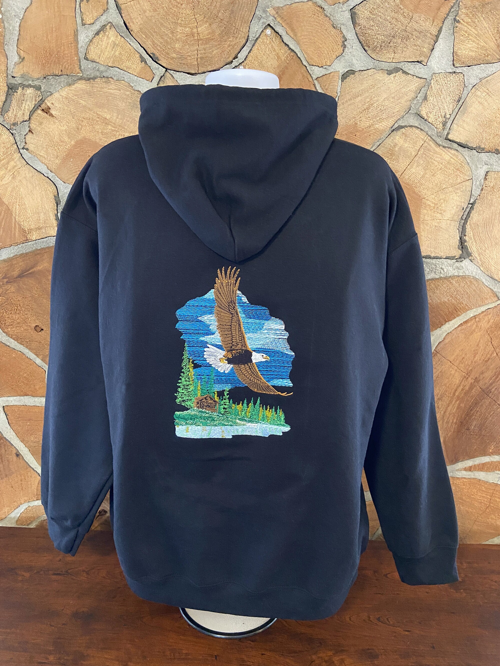 Embroidered American Bald Eagle Hoodie Sweatshirt - A Symbol of Freedom ...