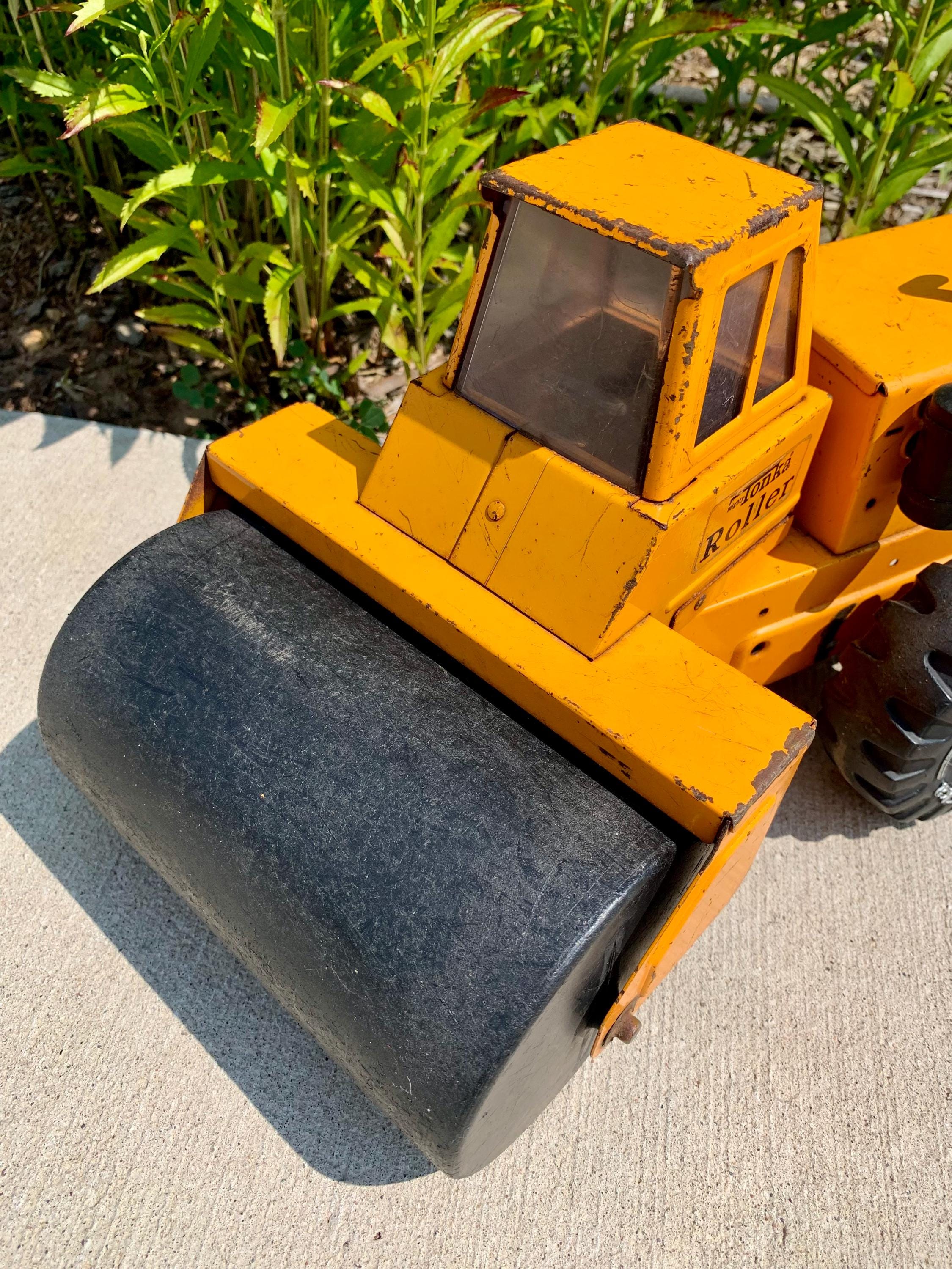 Vintage Tonka Roller 1970s Mighty Tonka Orange Roller No. 3910 Pressed ...