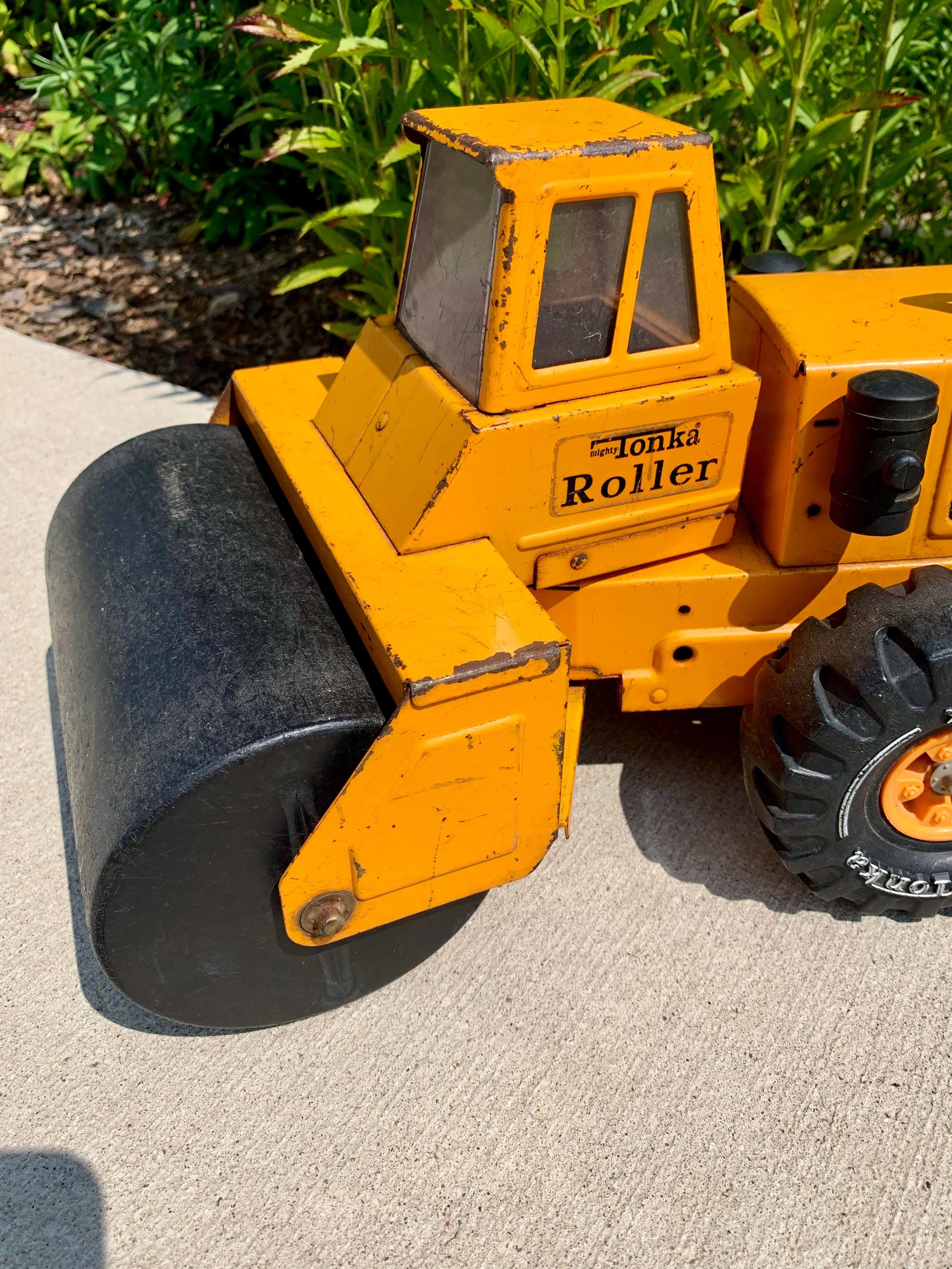 Vintage Tonka Roller 1970s Mighty Tonka Orange Roller No. 3910 Pressed ...