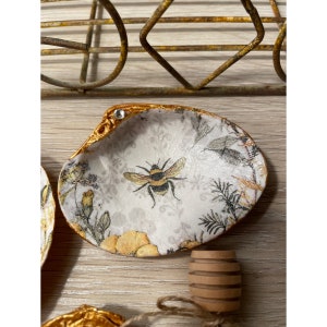 Gift Ideas for Queen Bee Lovers, Gift Ideas for Valentine, Friendship ...