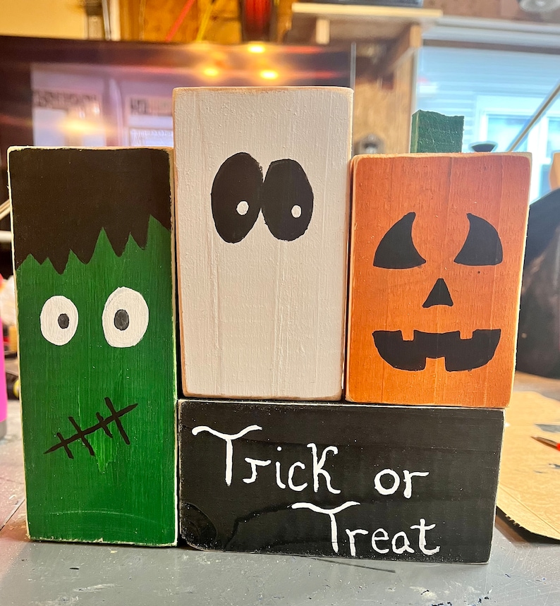 Halloween Decor Sign - Etsy