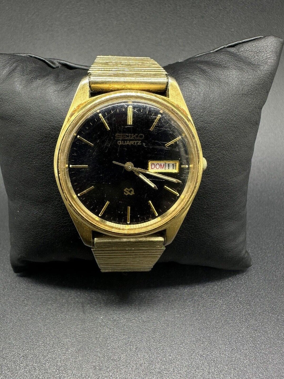 Vintage Seiko Day Date Gold Tone Watch 5Y23-8049 New Battery - Etsy