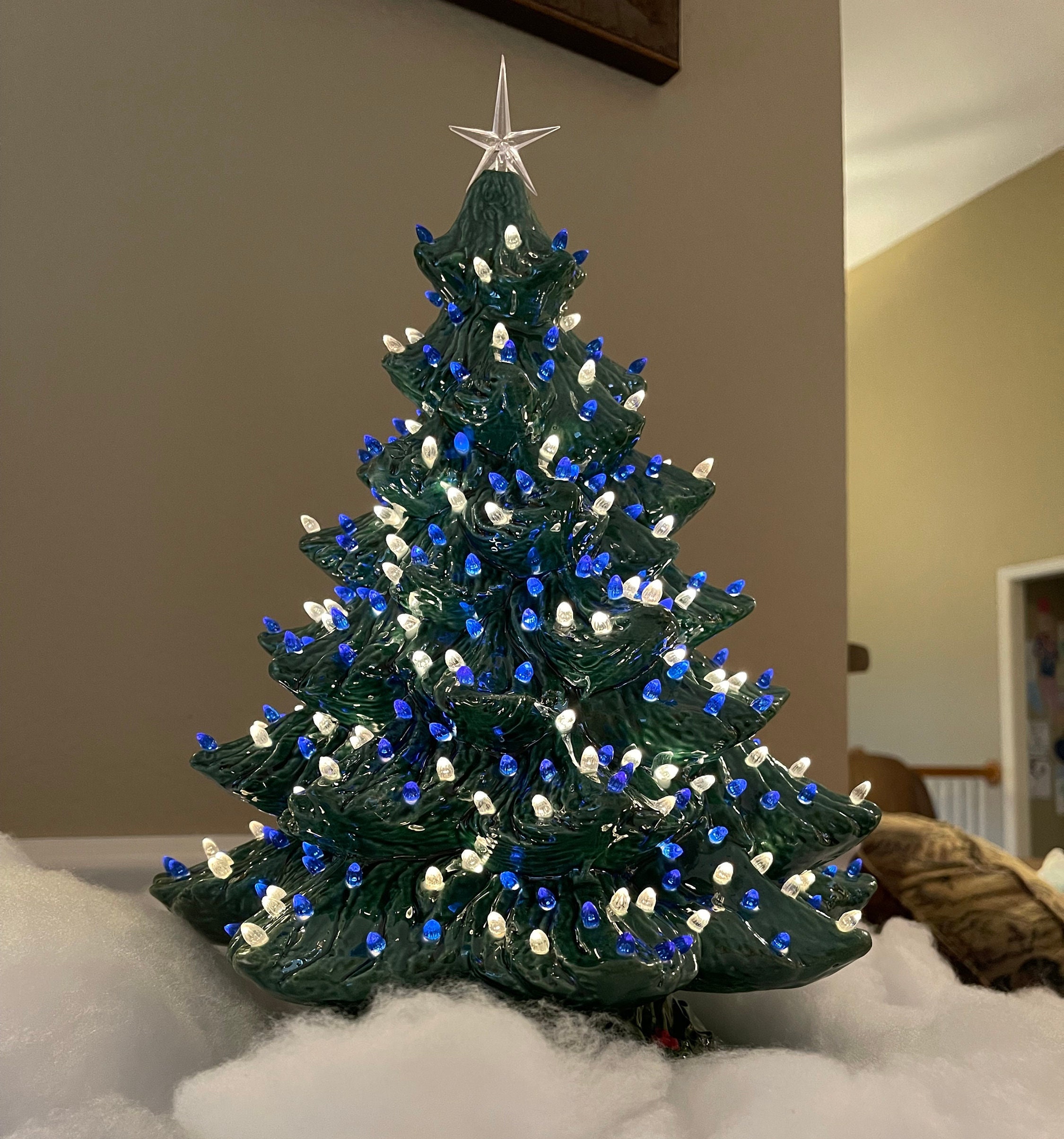 Lighted 16 Ceramic Christmas Tree With Beautiful Pin Lites Gorgeous ...