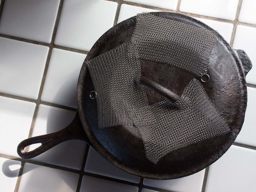 Cast Iron Pan Scrubber | Stainless Steel Welded Chainmail | Dishwasher ...