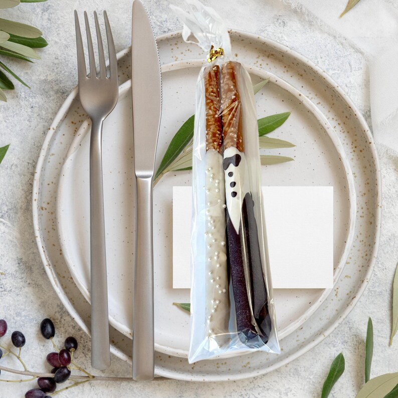 100 Bride and Groom Chocolate Pretzel Rods 50 Pairs, Wedding Favors ...