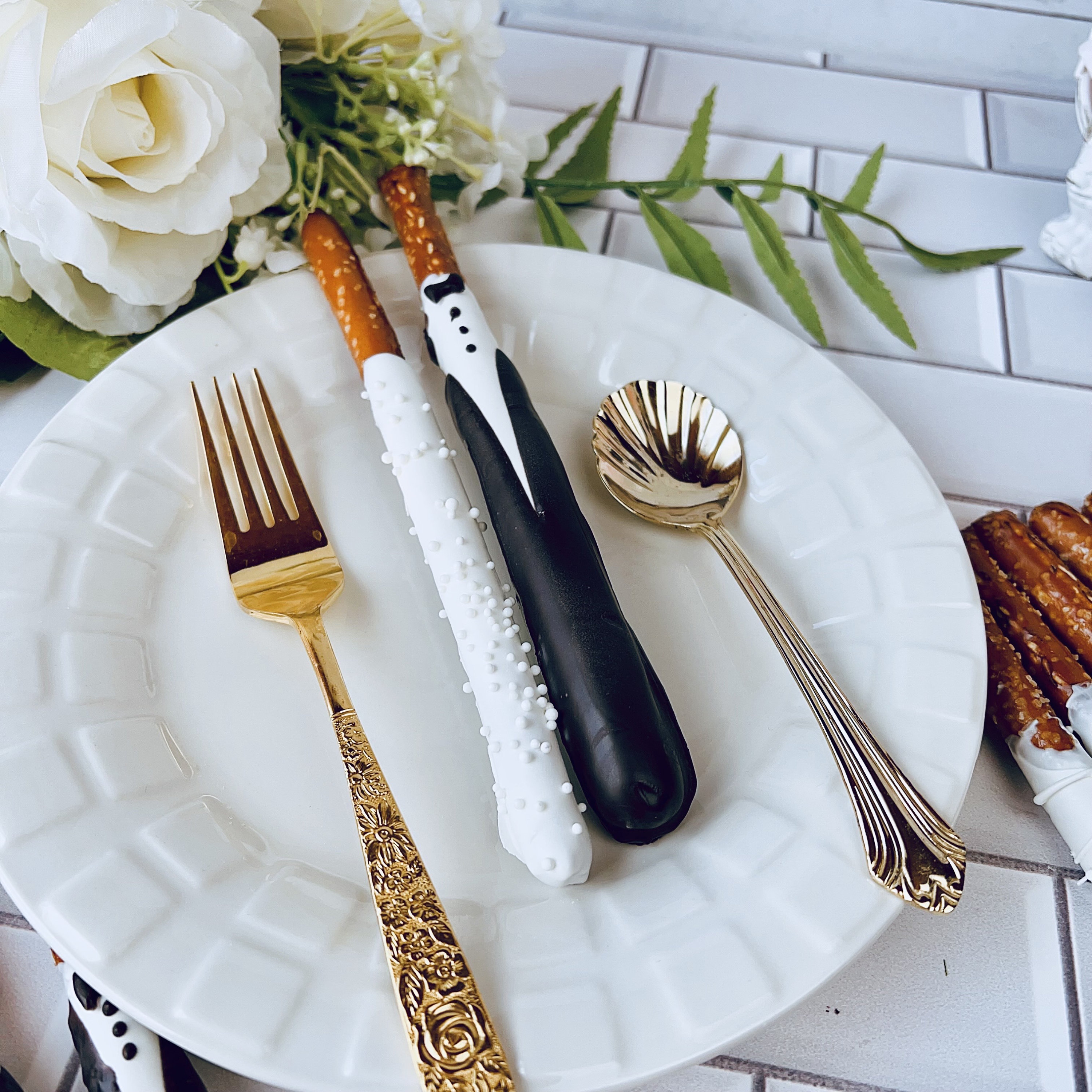 Bride and Groom Wedding Favors Chocolate Dipped Pretzel Rods, Bridal ...