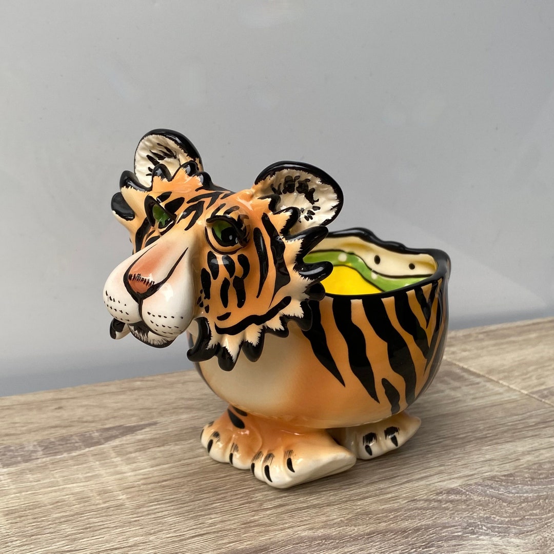 Retro SWAK Walter the Tiger Planter, Vintage Hand Painted Whimsical Cat ...