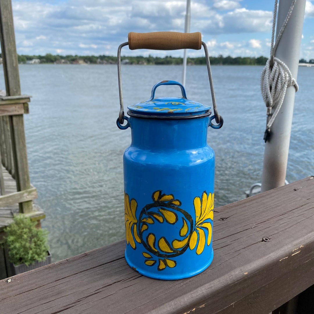 Old Vintage Blue Floral Enamelware Milk Jug With Handle, Retro Country ...