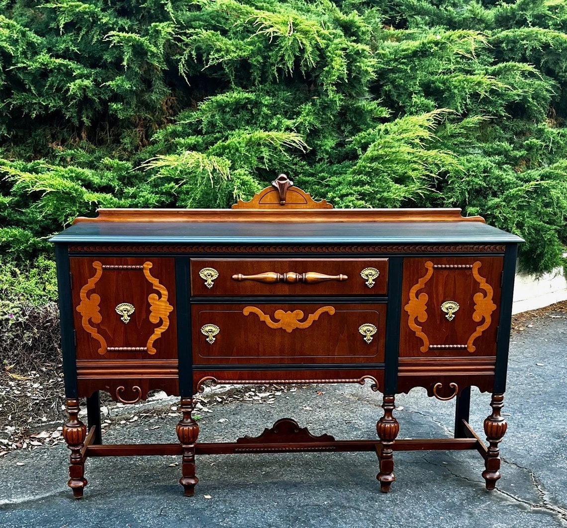 Vintage Jacobean Buffet With Black Accents. - Etsy