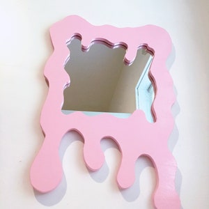 Melting Mirror | Drip Mirror | Dripping Mirror | Wavy Squiggle | Pink ...