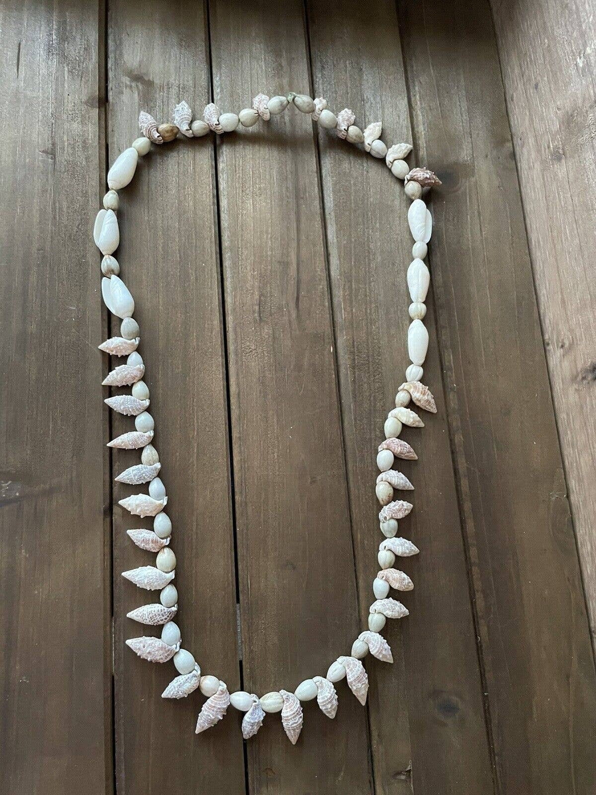 Vintage Shell Lei - Necklace - Rare LARGE Shells - 30” - Etsy