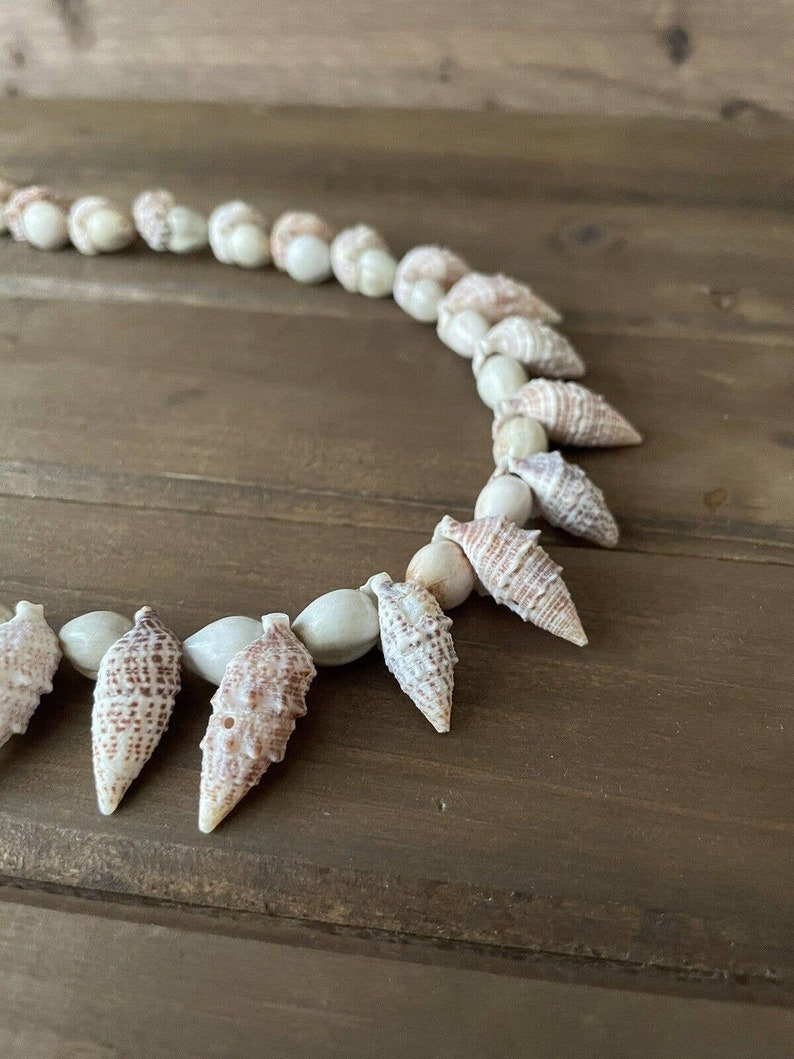 Vintage Shell Lei - Necklace - Rare LARGE Shells - 30” - Etsy