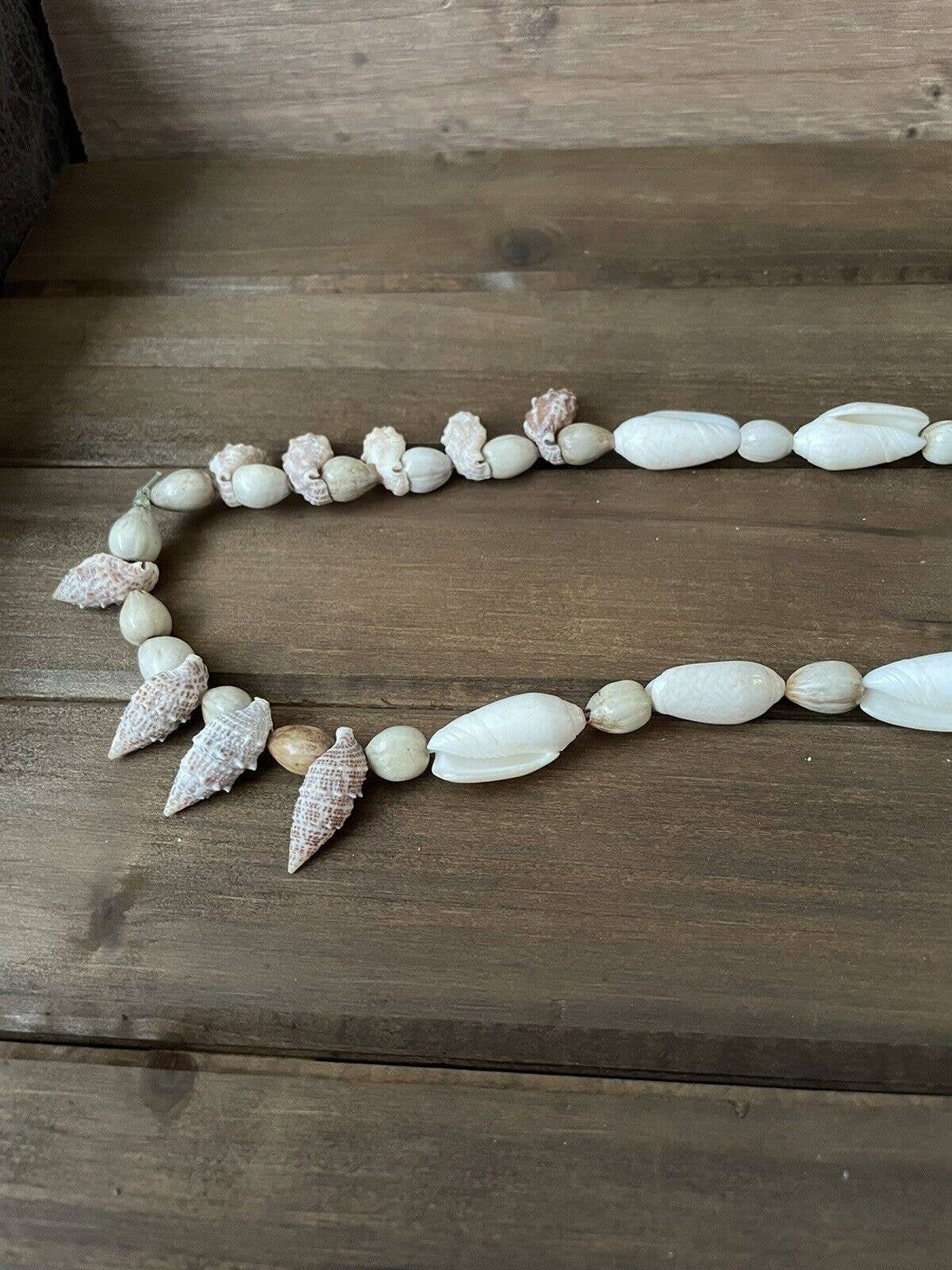 Vintage Shell Lei - Necklace - Rare LARGE Shells - 30” - Etsy