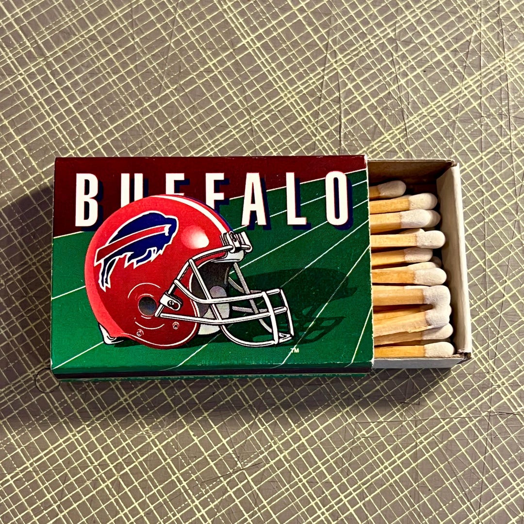 BUFFALO BILLS - Vintage NFL Football Matchbox - Vintage Matches ...