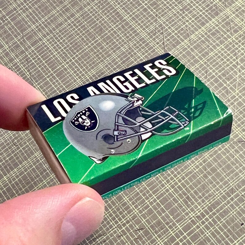 L.A. Raiders - Vintage NFL Football Matchbox - Vintage Matches - Sports ...