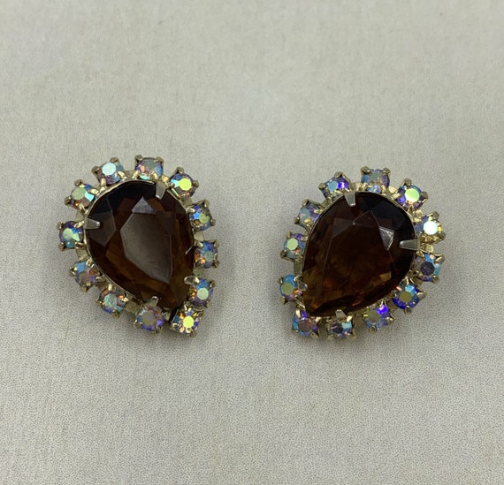 Vintage Brown Tear Drop Aurora Borealis Rhinestone Cl… - Gem