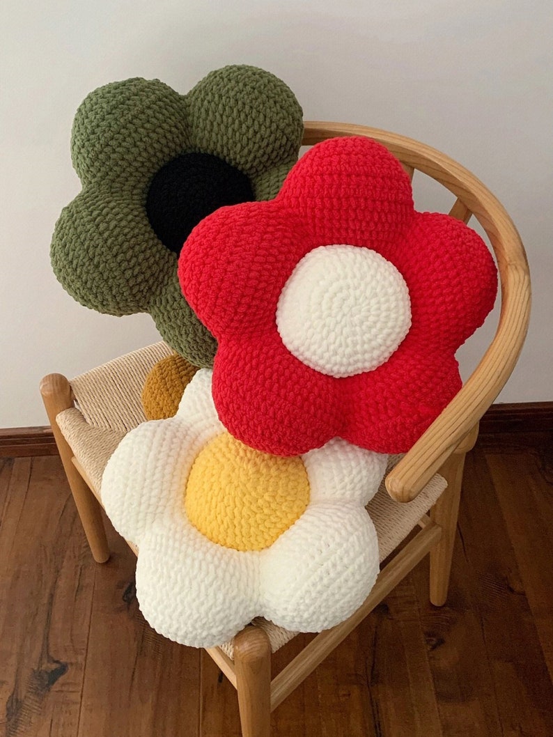 Crochet Pattern Cute Flower Pillow Crochet Plush Toy Amigurumi - Etsy