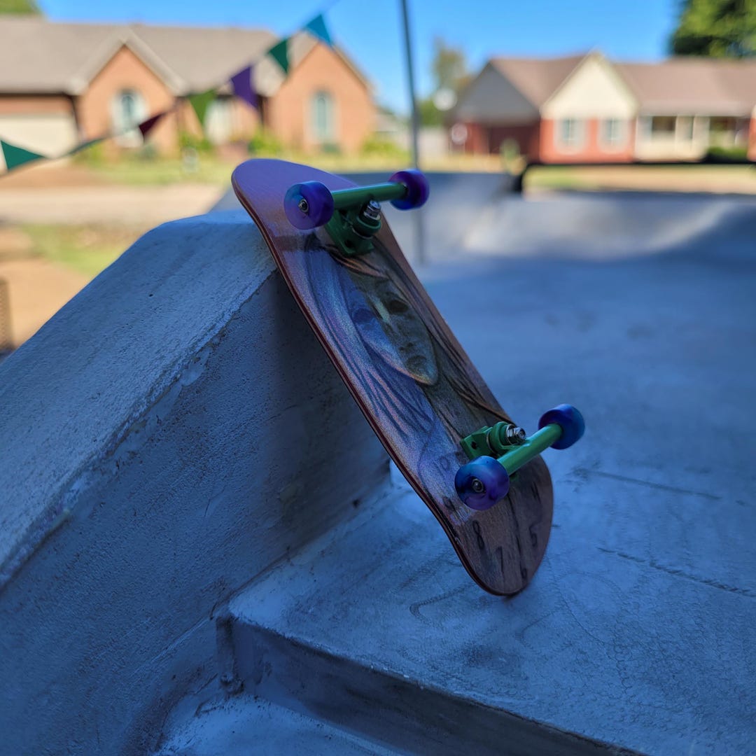 Fingerbombsk8boards Custom 34 Mm Pro Fingerboard Artist Series ("the ...