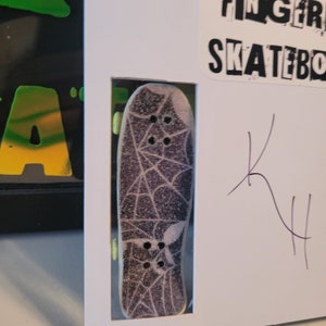 Fingerbomb Sk8boards Complete Custom Retro Style Fingerboard - Etsy