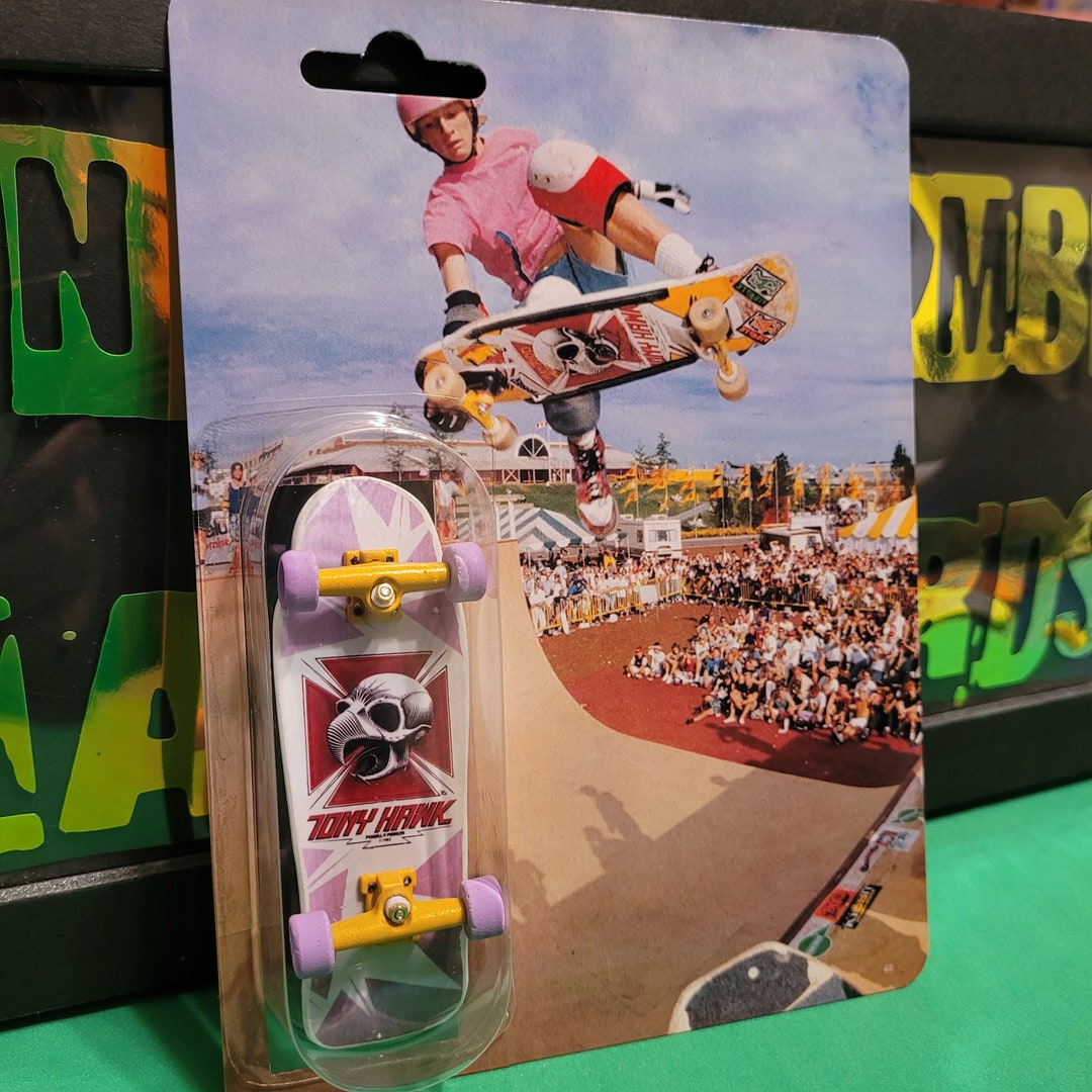 Fingerbomb Sk8boards Complete Custom Retro Style Fingerboard - Etsy