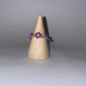 Daisy Chain Rings - Floral Design - Etsy