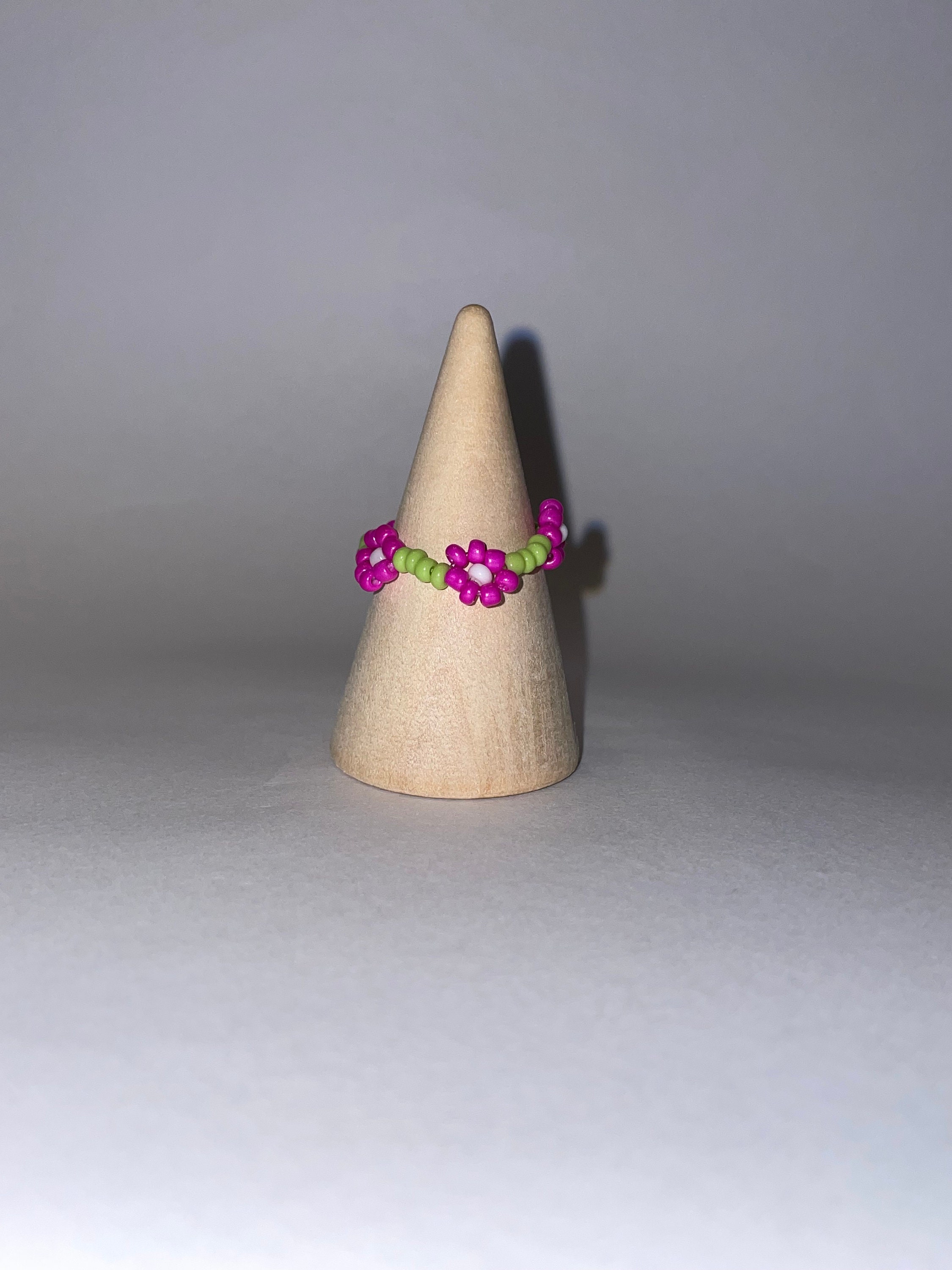 Daisy Chain Rings - Floral Design - Etsy