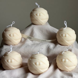 Cute Halloween Mummy Candle| Handmade Gift| Cute Spooky Candle| Soy Wax ...