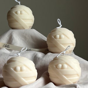 Cute Halloween Mummy Candle| Handmade Gift| Cute Spooky Candle| Soy Wax ...