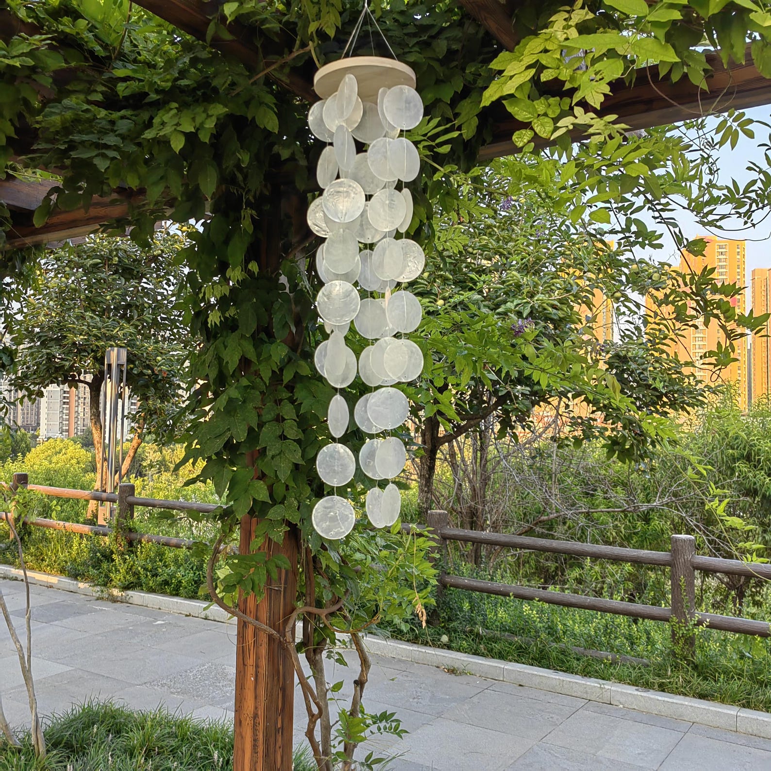 White Round Beach Coast Glass Shells, White Round Capiz Shell Wind ...