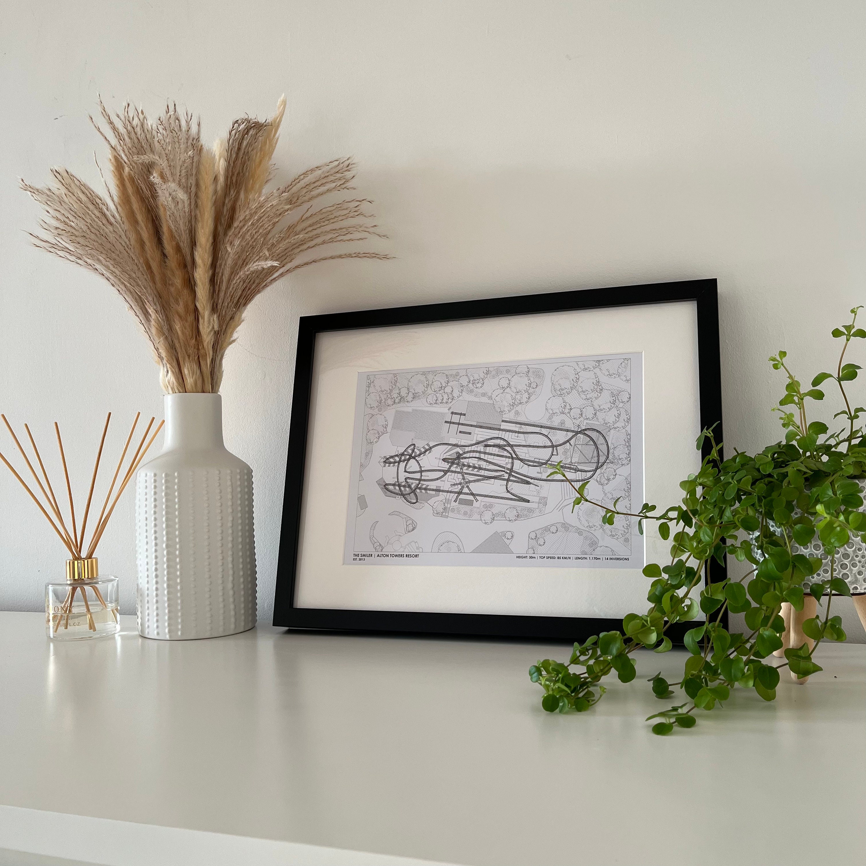 The Smiler, Alton Towers Resort Theme Park, England. Rollercoaster ...