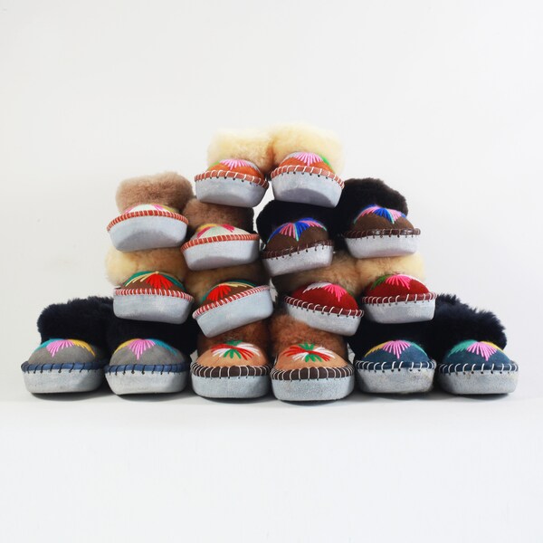 Traditional Slippers - Etsy