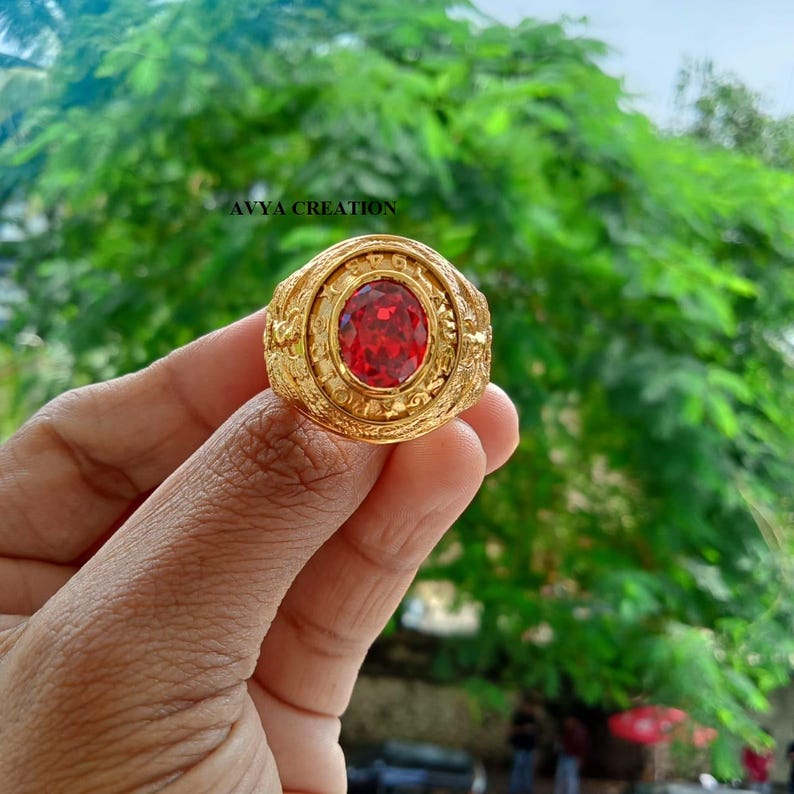 2.00 Carat Oval Shape Red Garnet Mens Unique Wedding and Engagement ...
