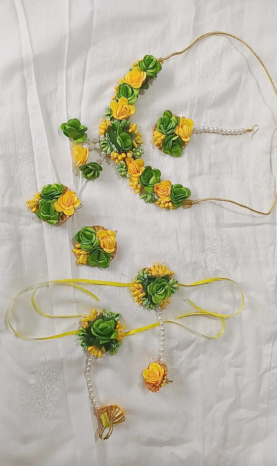 Indian Haldi Jewelry Set Elegant in Yellow Green Floral Beaded Perfect ...