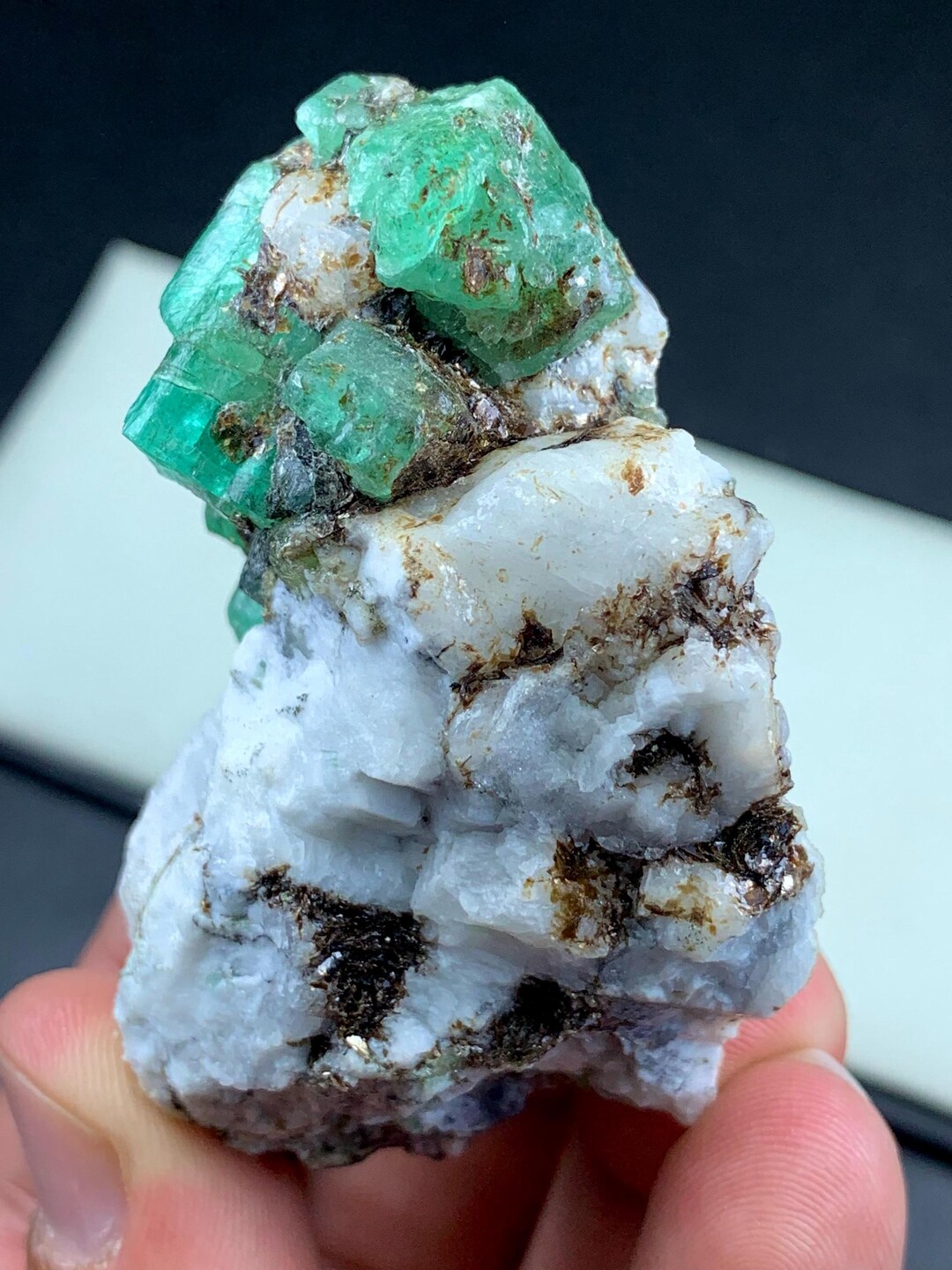 Chatral Emerald Specimen: 385.5 Carats, Pakistan Mineral - Etsy