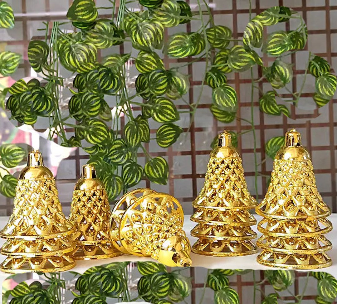 500 Pc Christmas Tree Decoration Strong Plastic Bells Party Decoration ...