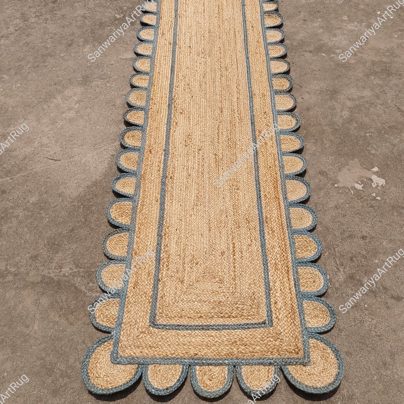 Scalloped Rug - Etsy