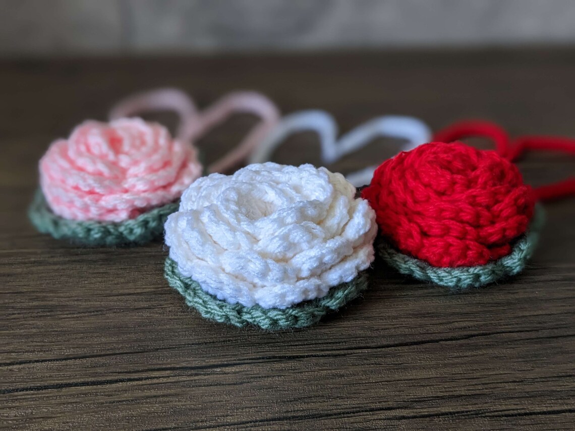 Crocheted Roses With Ties Luggage Tags Bag Tags - Etsy