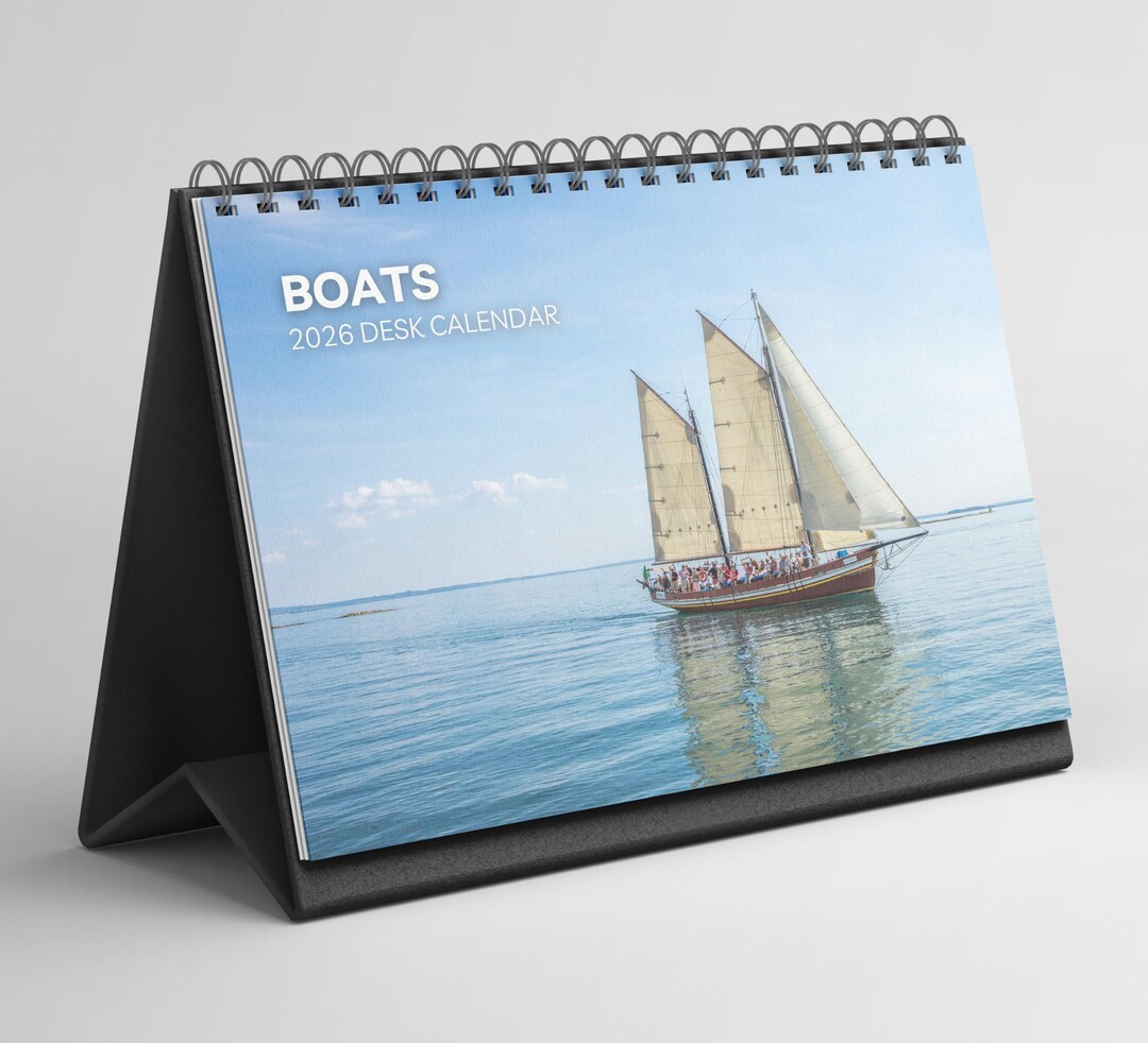 Boats Desk Calendar 2026-2027: Standing Flip Desktop Calendar With ...