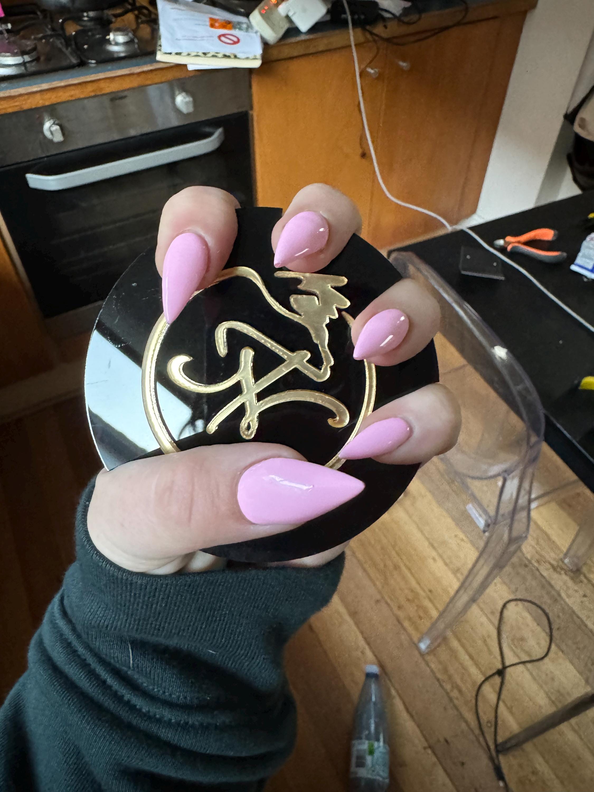 Nailfie Disc Laser Cut File - Etsy