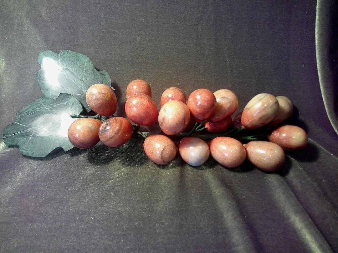 Unknown Stone Grape Cluster Malachite Leaves Carnelian or Jasper Grapes ...