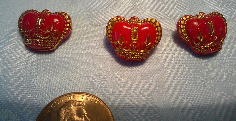 Antique Red Glass (3) Crown/monarch Buttons Shank - Etsy