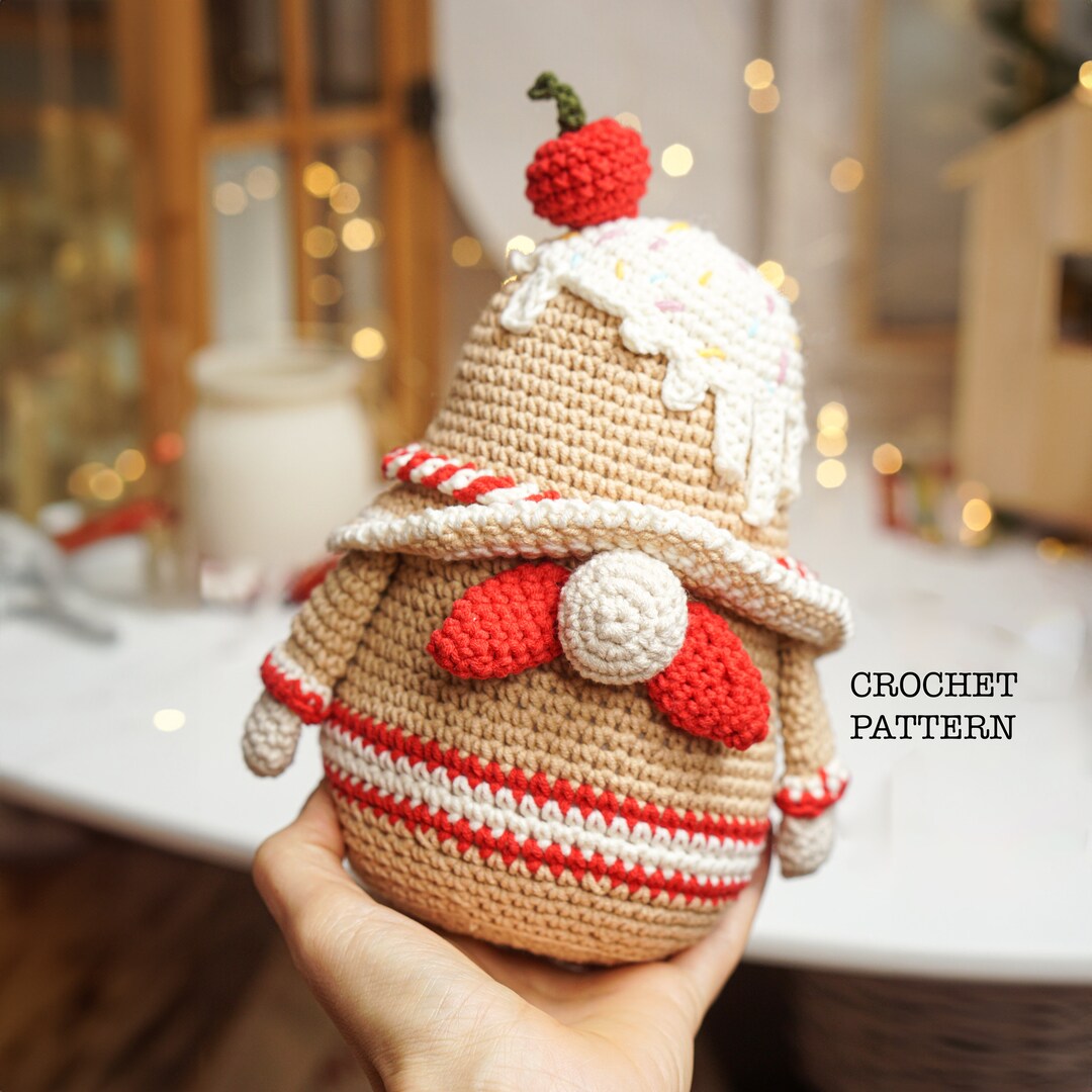 Crochet Patterns Christmas Gnome, Gingerbread Gnome, Gnome Amigurumi ...