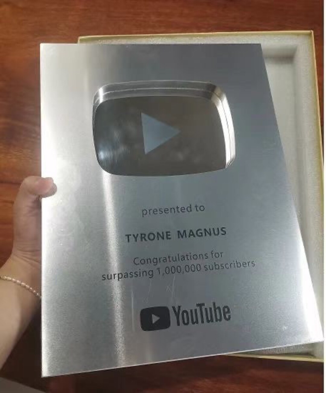 Custom Play Button/ Playbutton Award YT - Etsy Australia