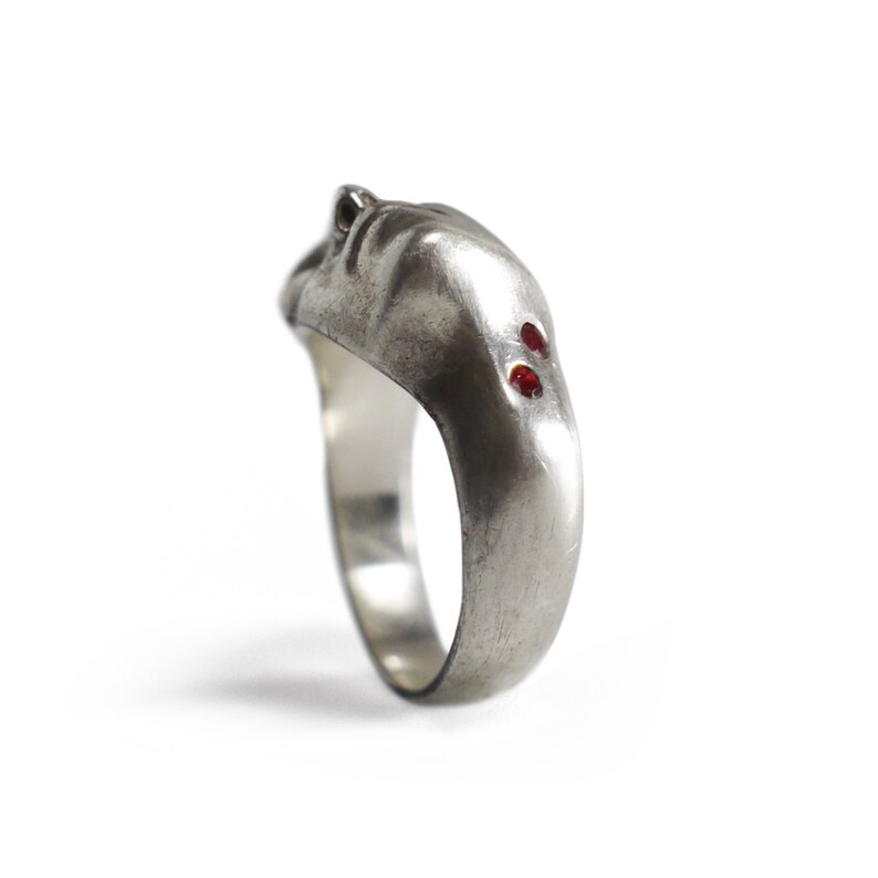 Vampire Ring - Etsy