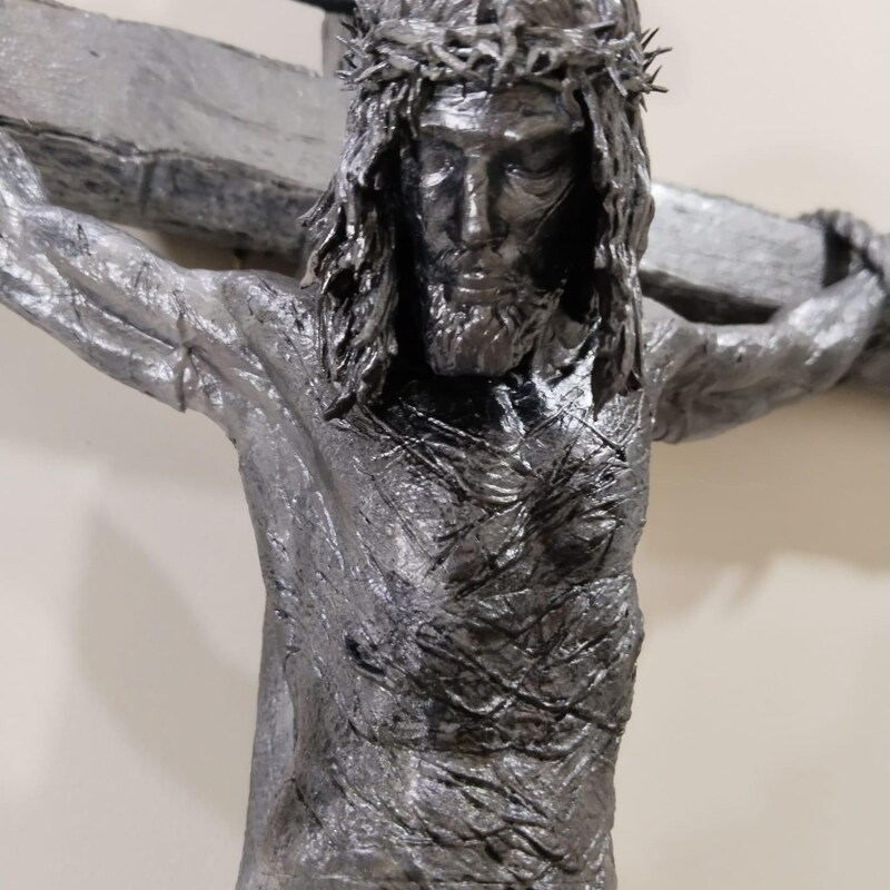 Realistic Crucifix - Etsy