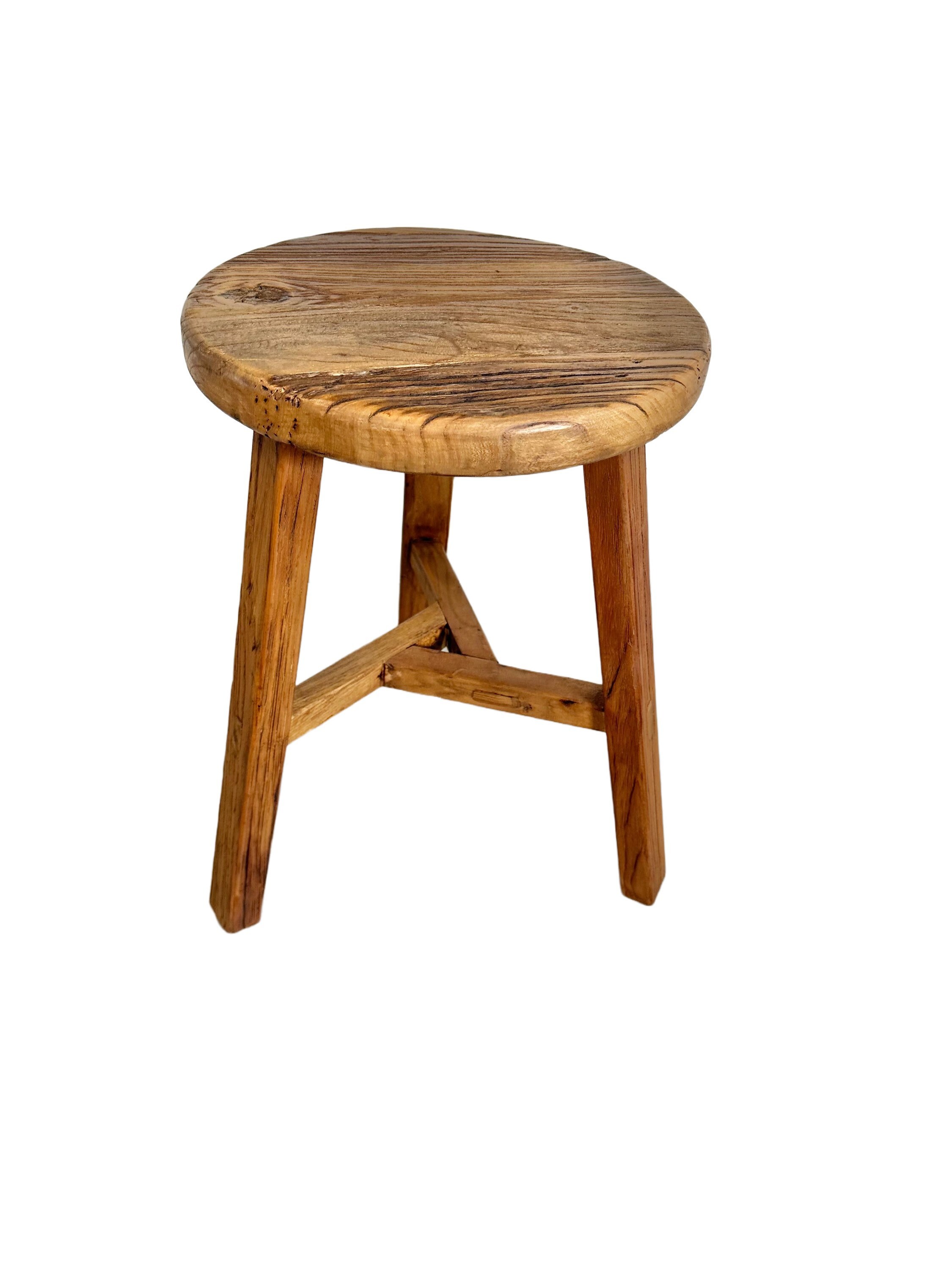 VINTAGE WOODEN STOOL Plant Pot Stool Antique Rustic Round Stool 3 ...