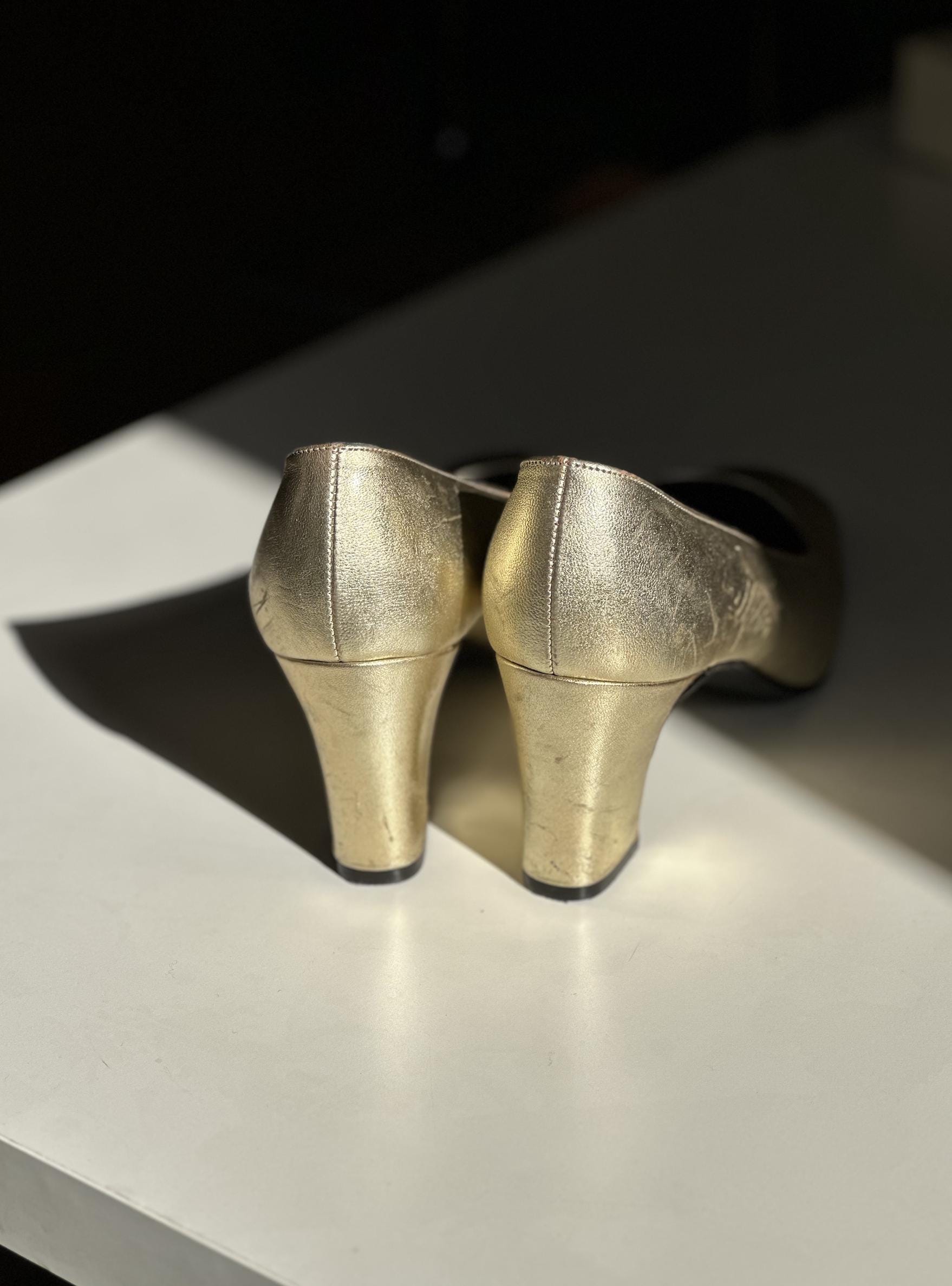 Vintage BALLY Leather Shoes Gold Color / Bally of England / Pump Shoes ...