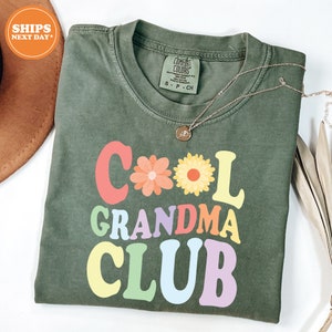 Cool Grandma Club T-shirt | Cool Grandma Tee | Winter Shirt | Grammy ...