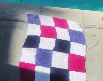 Wavy Blue and Black Checkered Rug Hand Tufted Rug Primary Backing ...